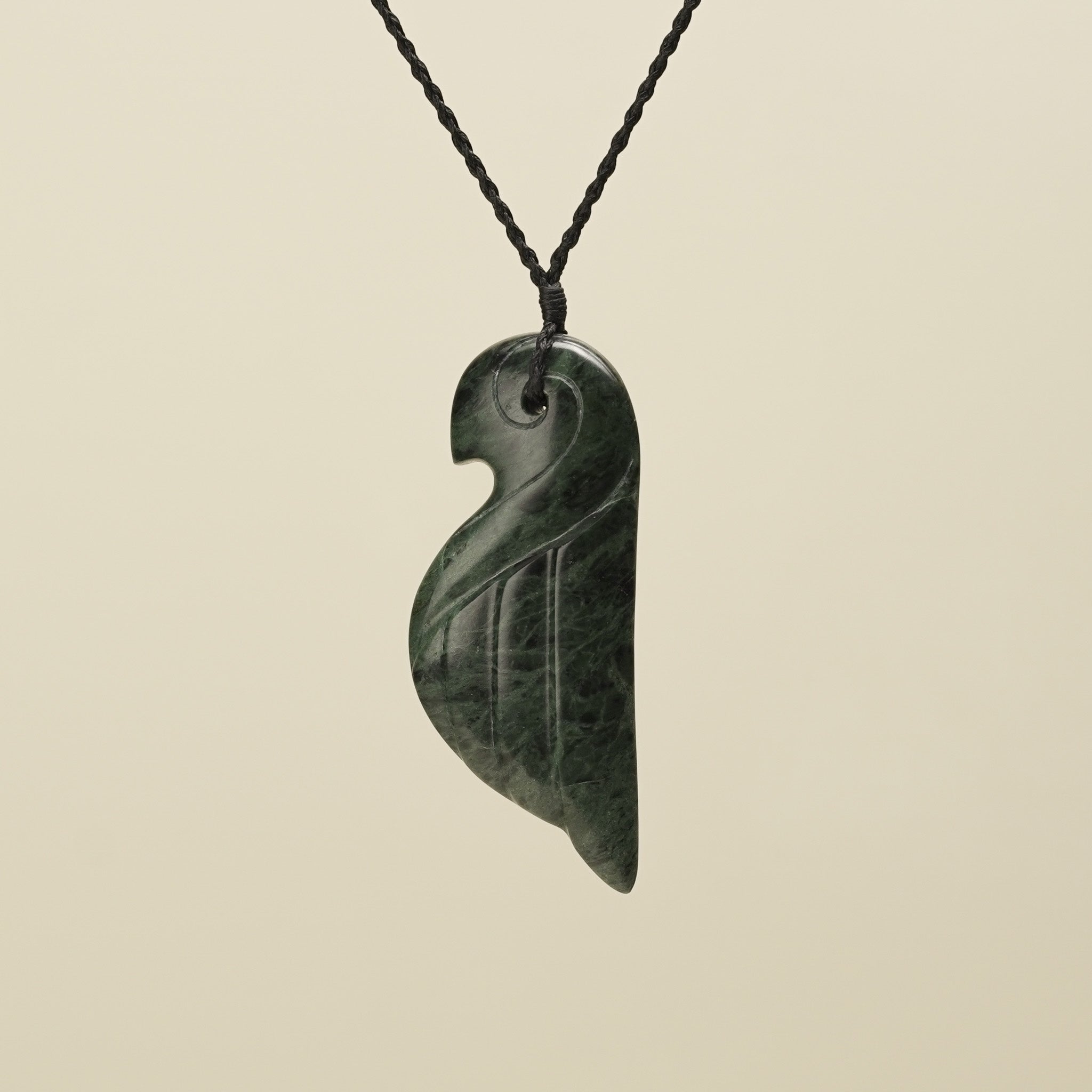 Manu Bird Large Pounamu Pendant – Arrowtown Stonework
