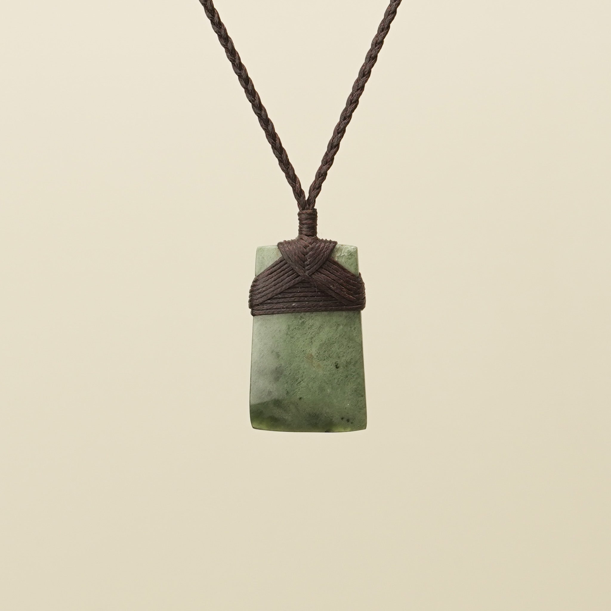 Medium Toki Inanga Pounamu, Brown Binding – Arrowtown Stonework